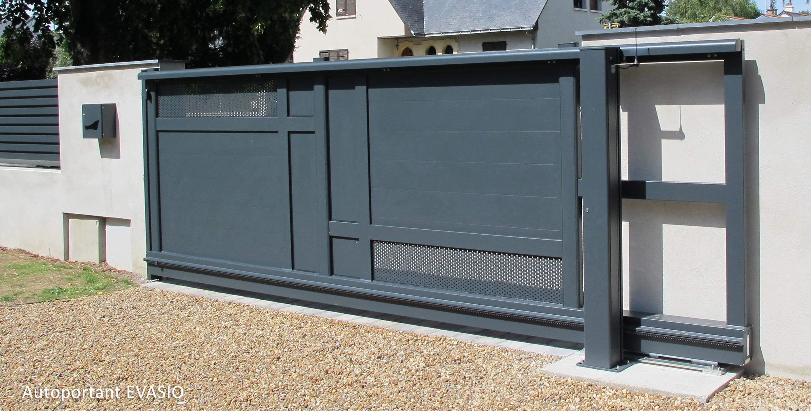 Quels portails choisir pour les petits espaces ?| Tschoeppé