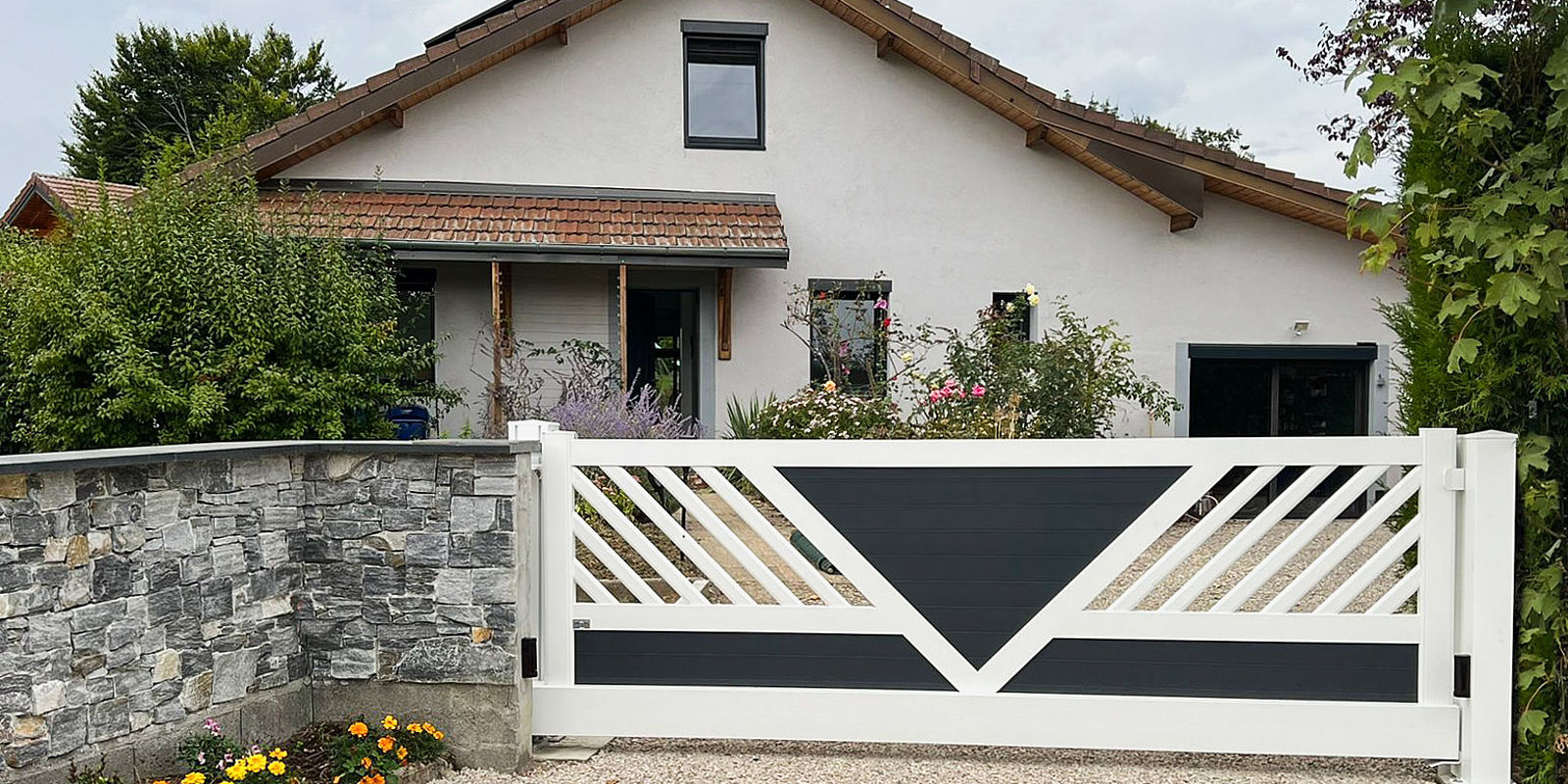 Réalisation de portail en alu - page 2| Tschoeppé